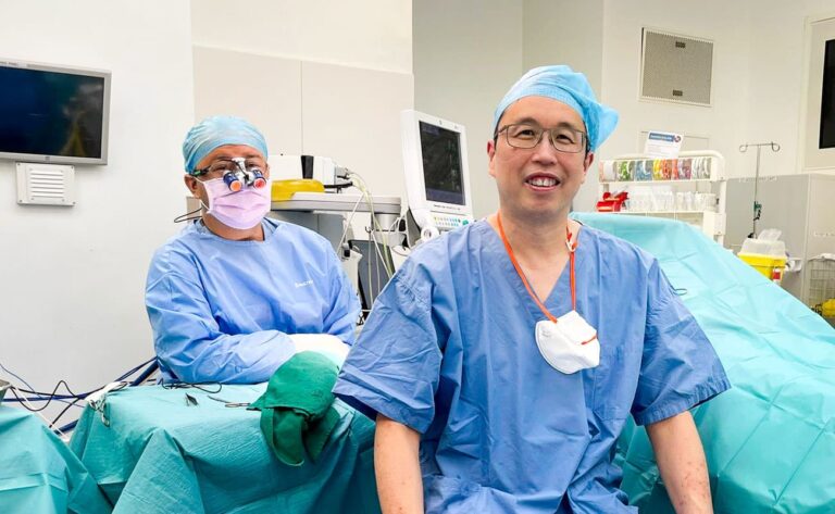 Dr Julian Wong - The Vascular & Endovascular Clinic