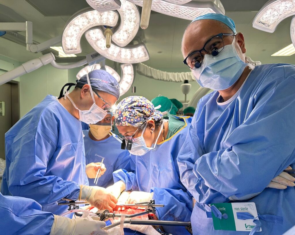 Dr Julian Wong - The Vascular & Endovascular Clinic